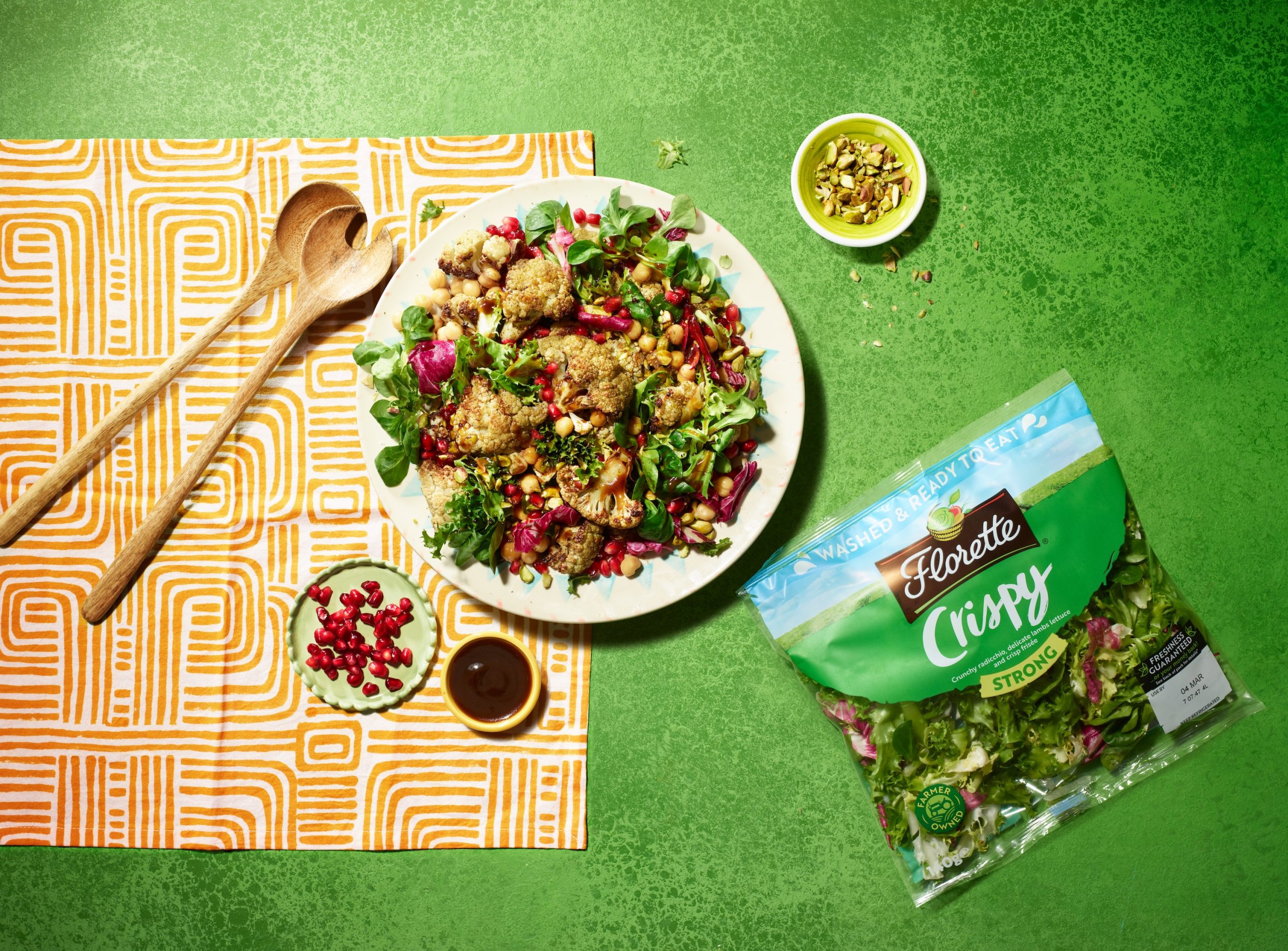 Roasted Cauliflower, Pickled Chickpeas, Pistachio and Pomegranate Salad ...